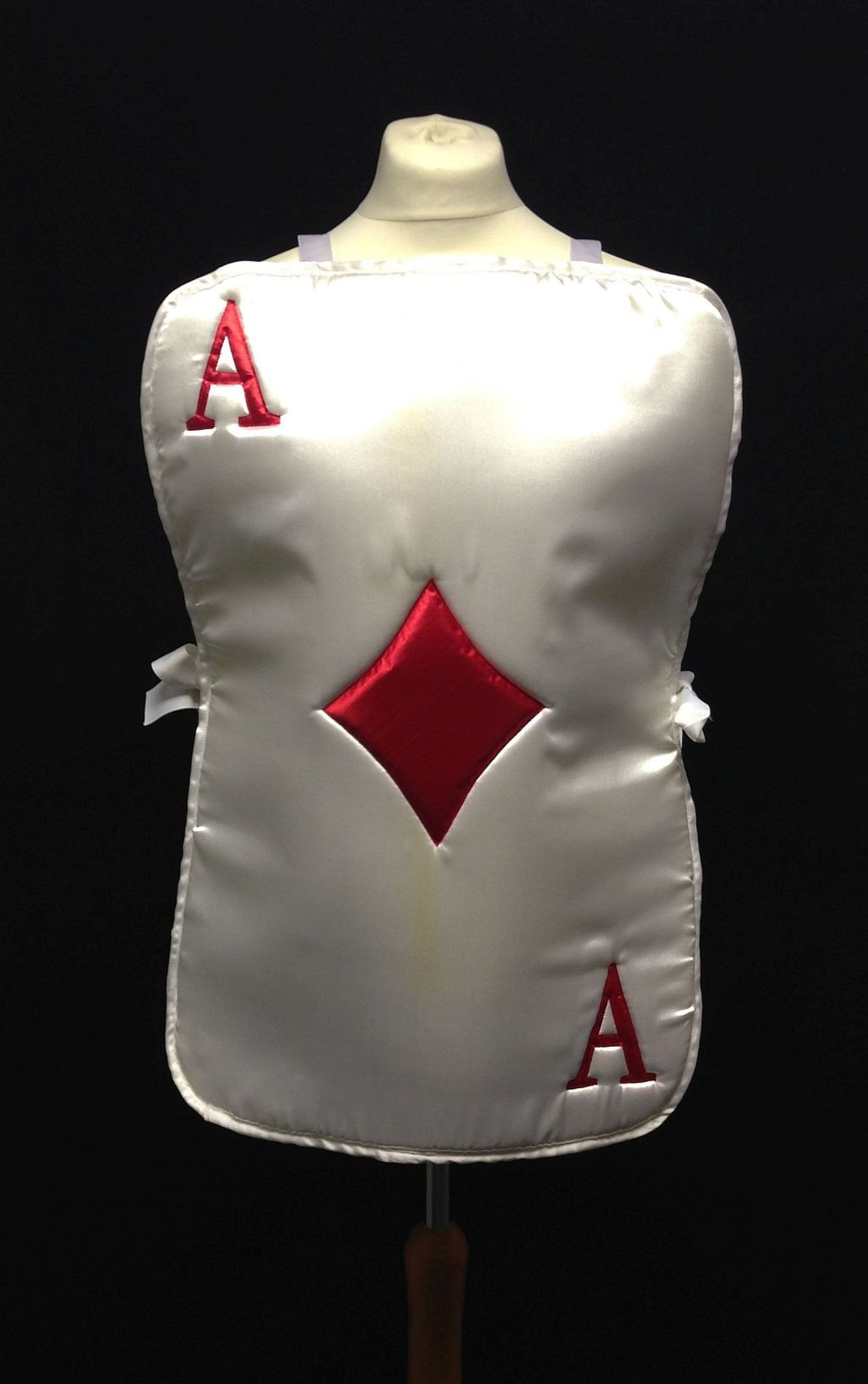 Playing Card – Mad World Fancy Dress